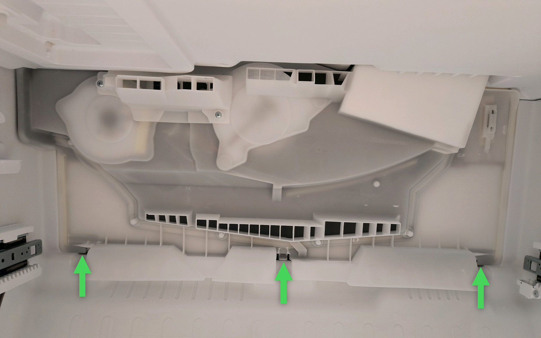 Fan Grille Assembly Replacement – LG No Cool Troubleshooting
